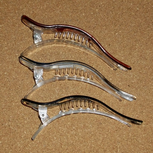 Acrylic Curved Beak Clips supplied by Longhaired Jewels